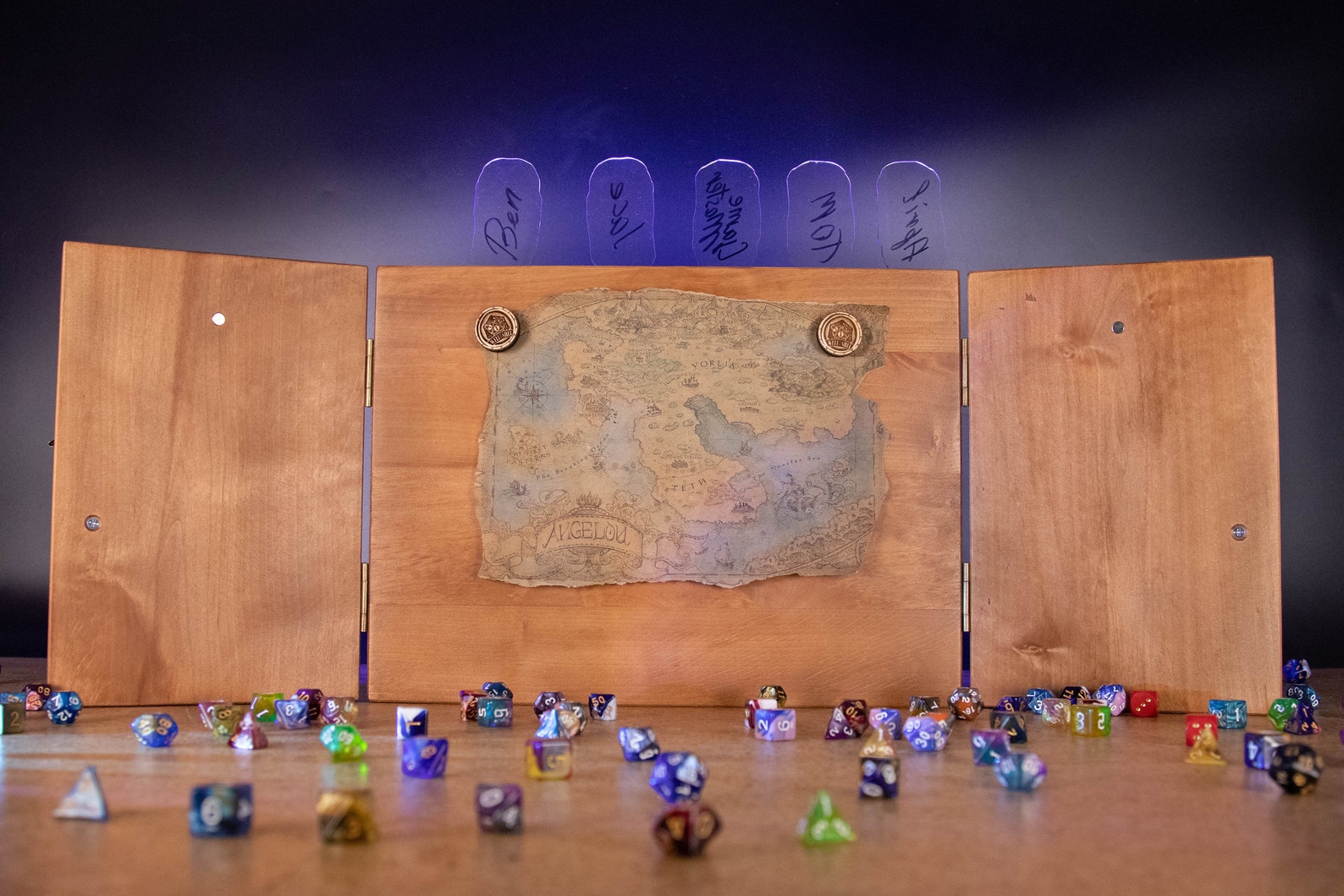 Dungeon Master Screen Wooden RPG Screen Gift Dnd Gift - Etsy