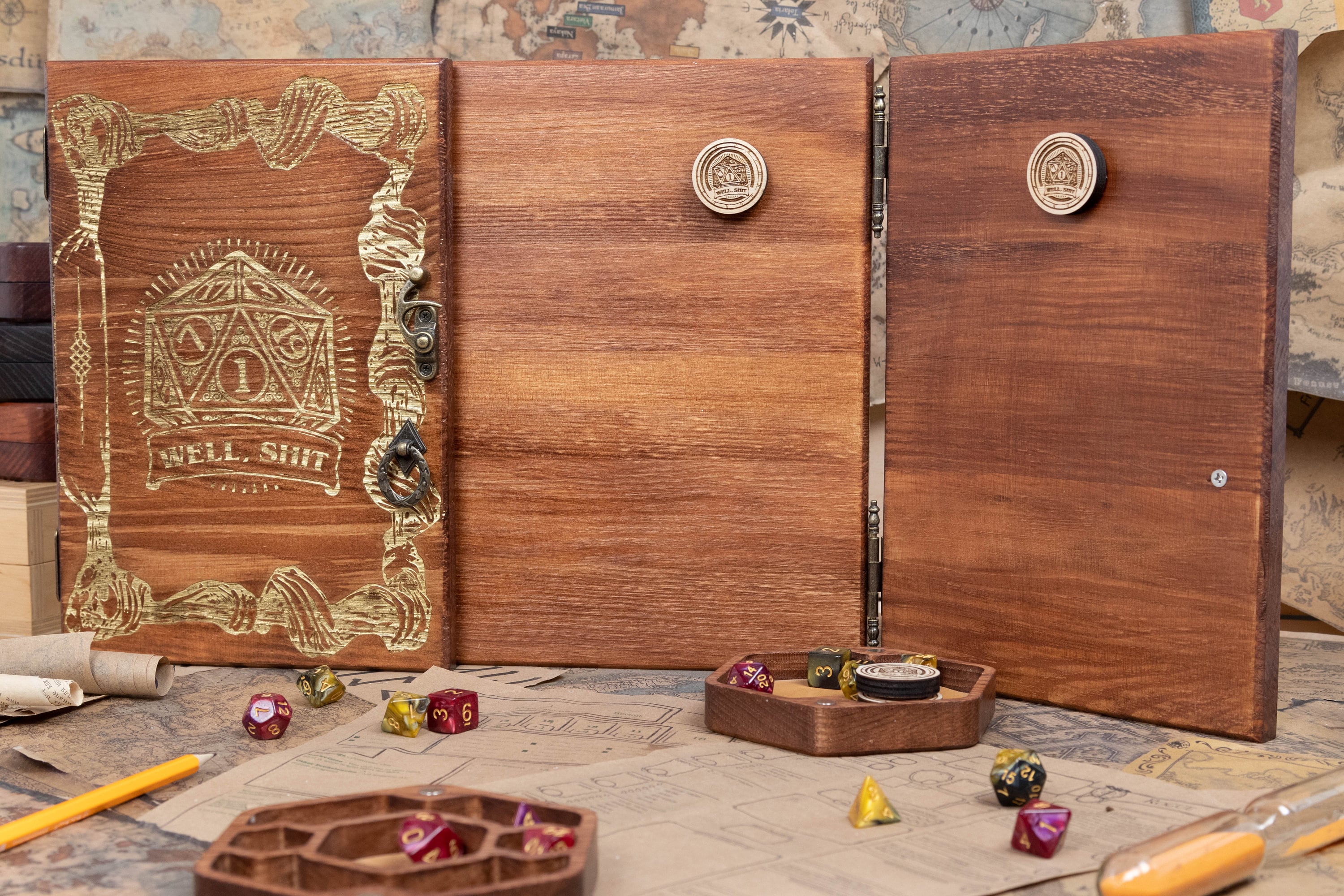 Custom Dungeon Master Screen Wooden RPG Screen Gift Table | Etsy