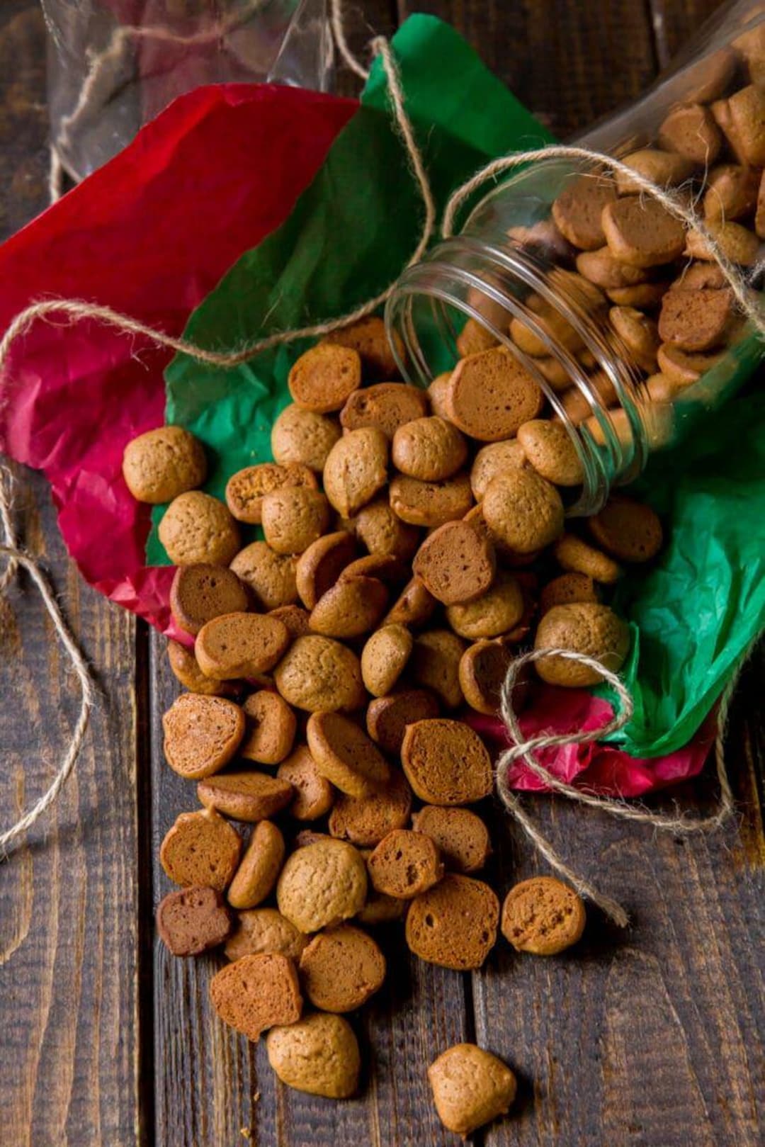 Peppernuts — Traditional Spiced German Pepperkuchen Cookies, Crunchy ...