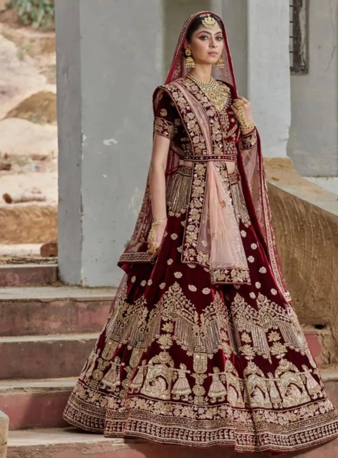 Luxury Bridal Lehenga/ Wedding Outfits/ Asian Wedding/hand - Etsy