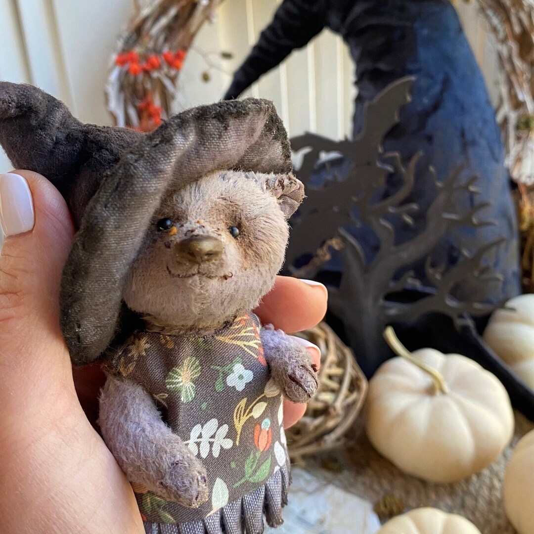 Witch Teddy Bear. Teddy Bear in a Wizard's Hat. Teddy Bear in a Pumpkin ...