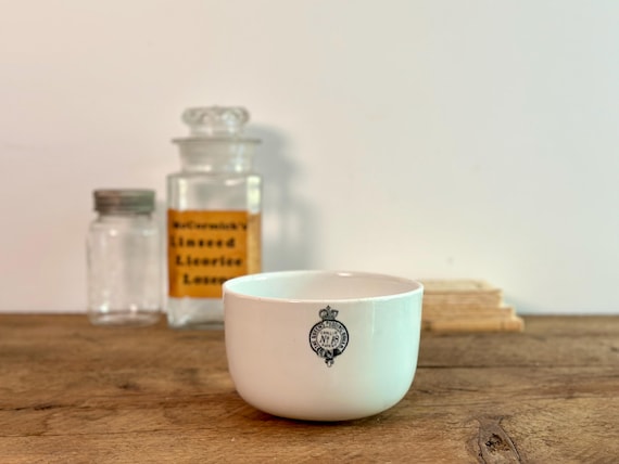 Chalus cup store