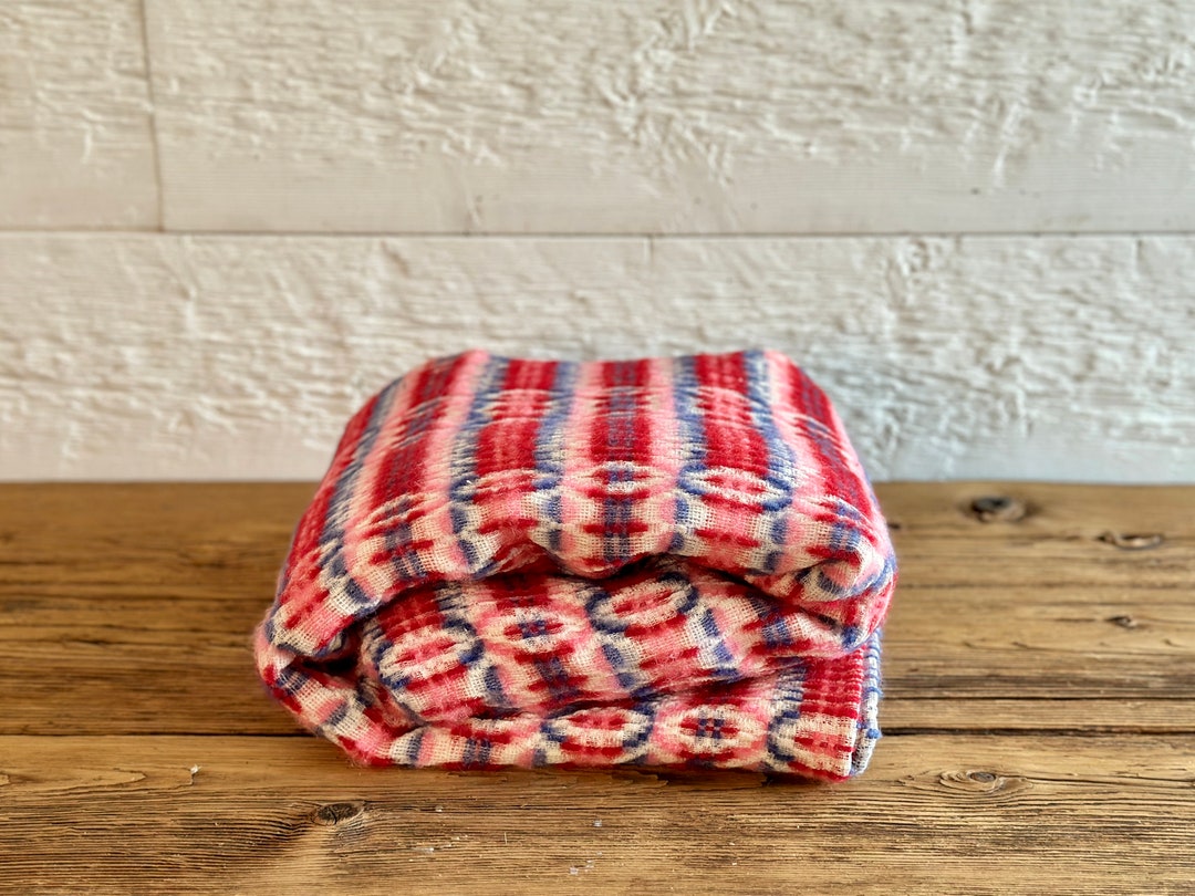 Vintage Hand-woven Overshot Wool Coverlet or Blanket, Pink and Purple ...