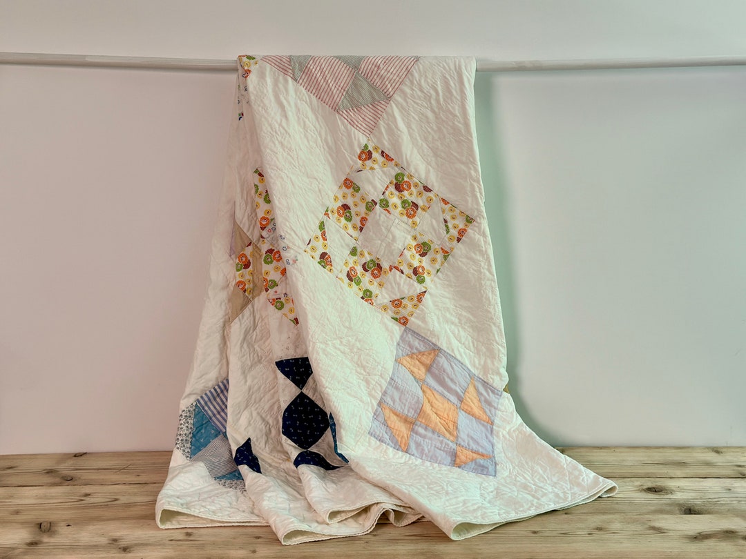 Antique/vintage Churn Dash Block Pattern Quilt, White With Blue, Beige ...