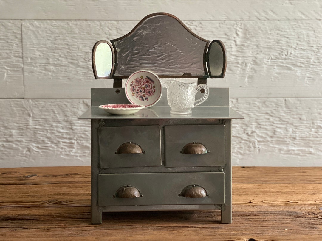 Antique Miniature Salesman Sample Furniture, Miniature Doll Dresser ...