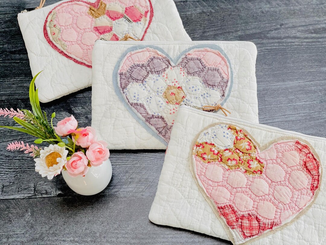 1 Quilted Heart Bag, Handmade Zippered Pouch, Upcycled Vintage Quilt ...