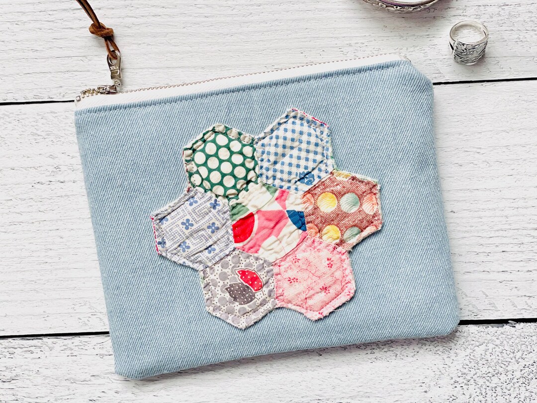 Vintage Quilt Bag, Zippered Pouch, Quilted Clutch, Upcycled Quilt ...