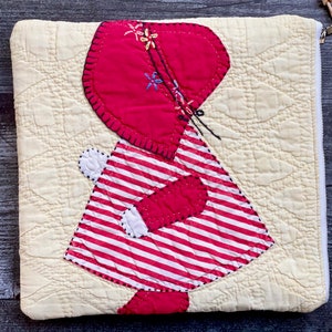 1 Vintage Quilt Bag, Zippered Pouch, Sunbonnet Sue, Quilted Clutch ...