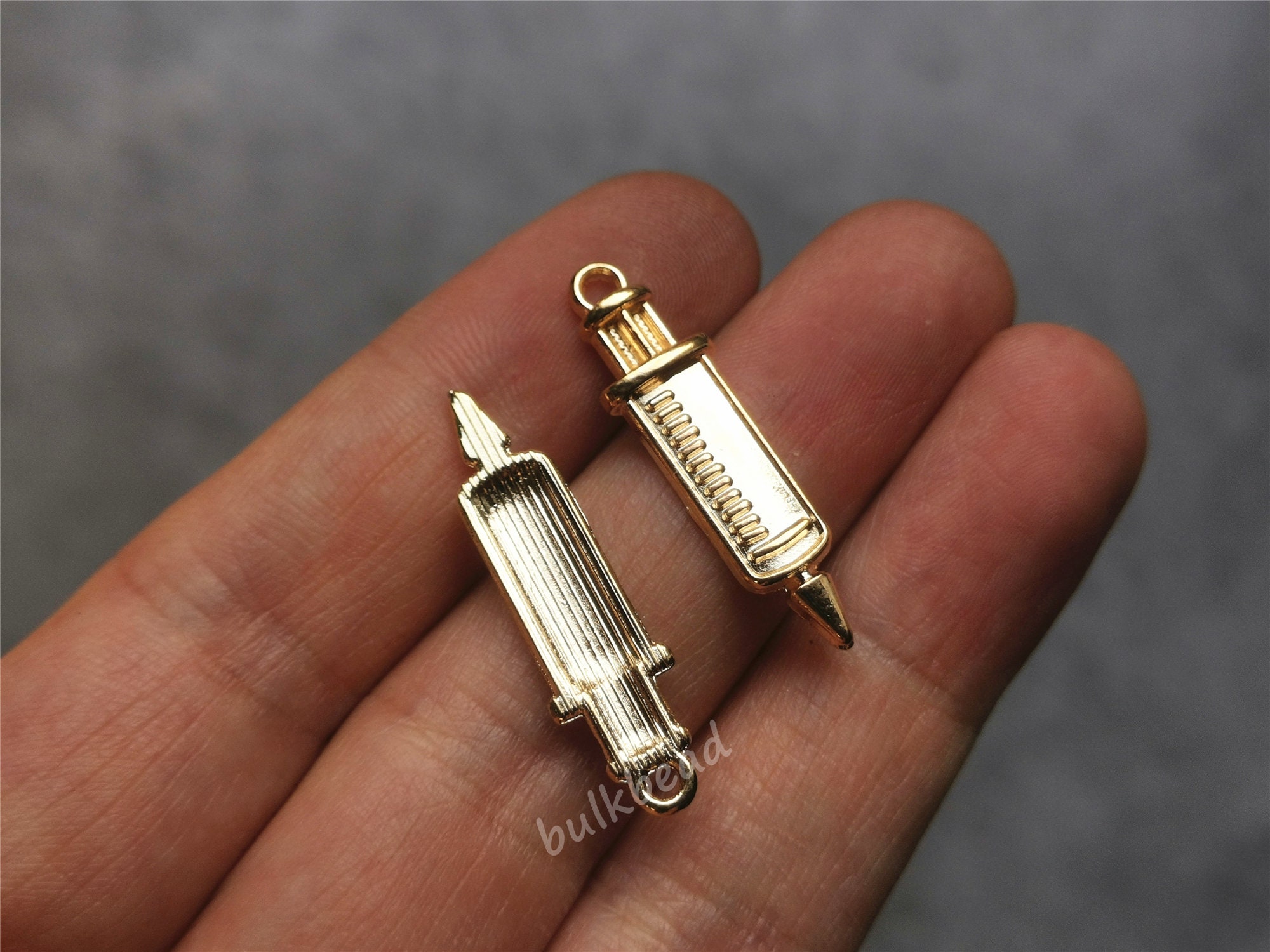 Syringe Charm for Doctor or Nurse - Etsy