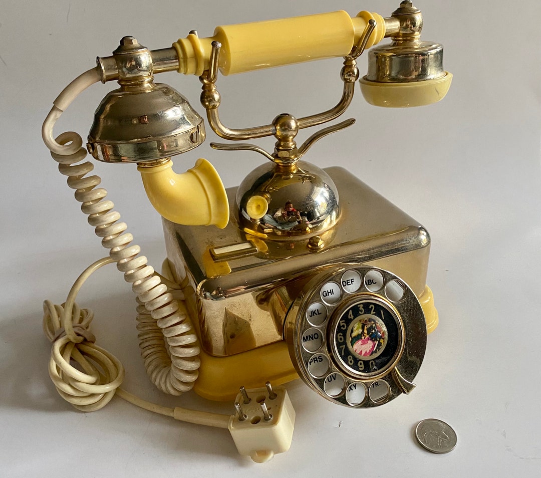 Vintage Landline Telephone, Vintage Retro Rotary Phone, 70s Landline ...