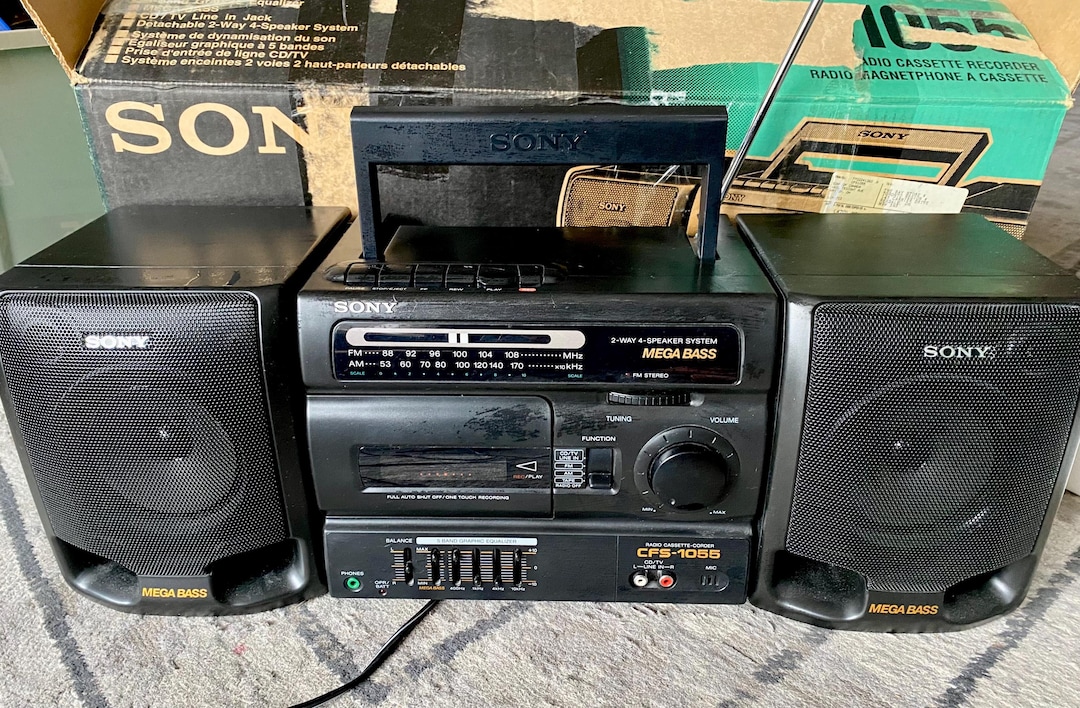 Vintage Sony Boombox CFS-1055 Am FM Radio Cassette Recorder Mega Bass ...