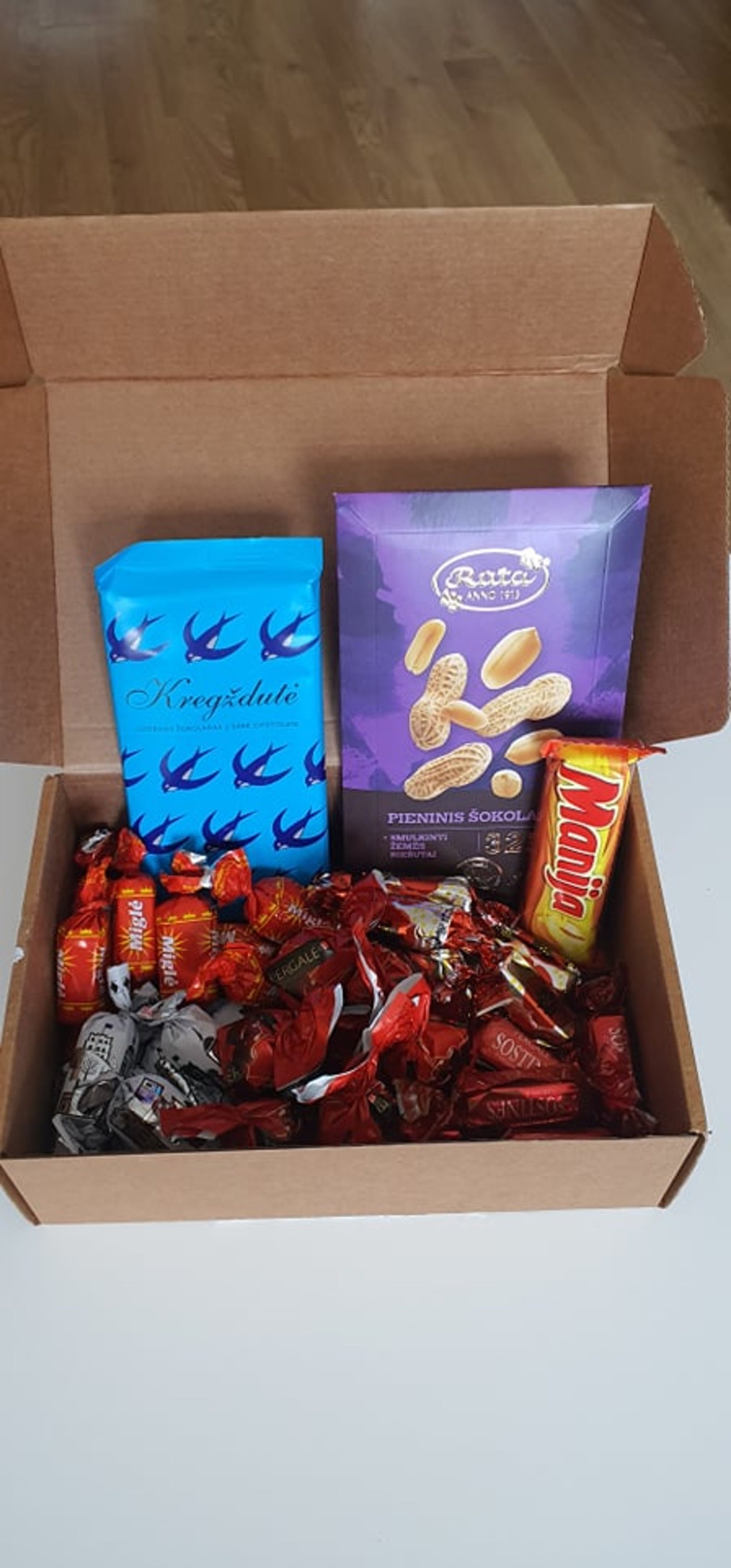 Lithuanian Chocolate Candy Box / Lithuanian Candies Box 38 Pieces ...