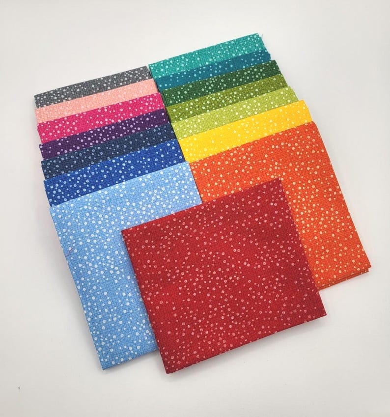 Dotty Thatched 15 Pc Fat Quarter Bundle by Robin Pickens for Moda, 100% ...