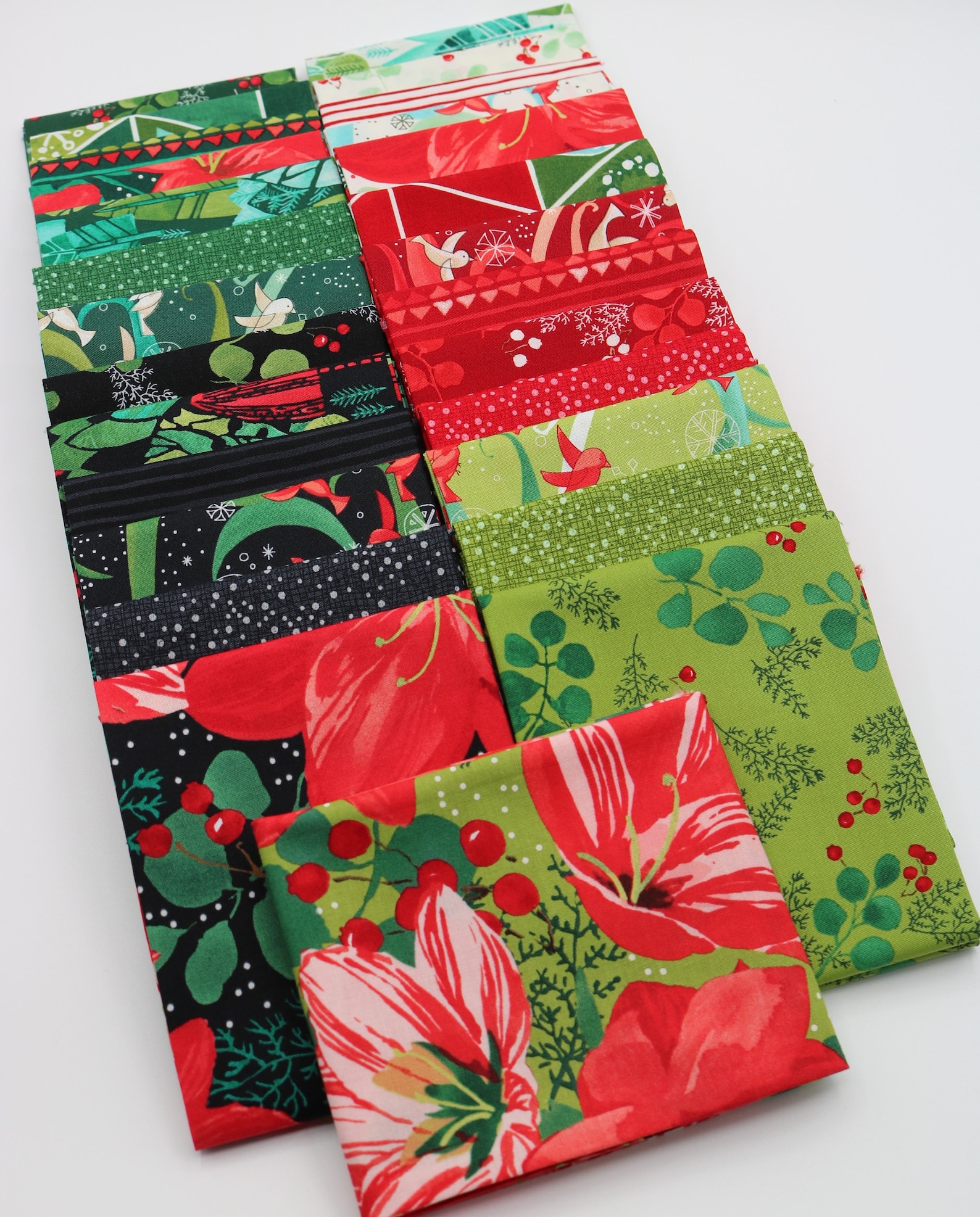 Winterly Fat Quarter Bundle by Robin Pickens for Moda, 100% Cotton ...
