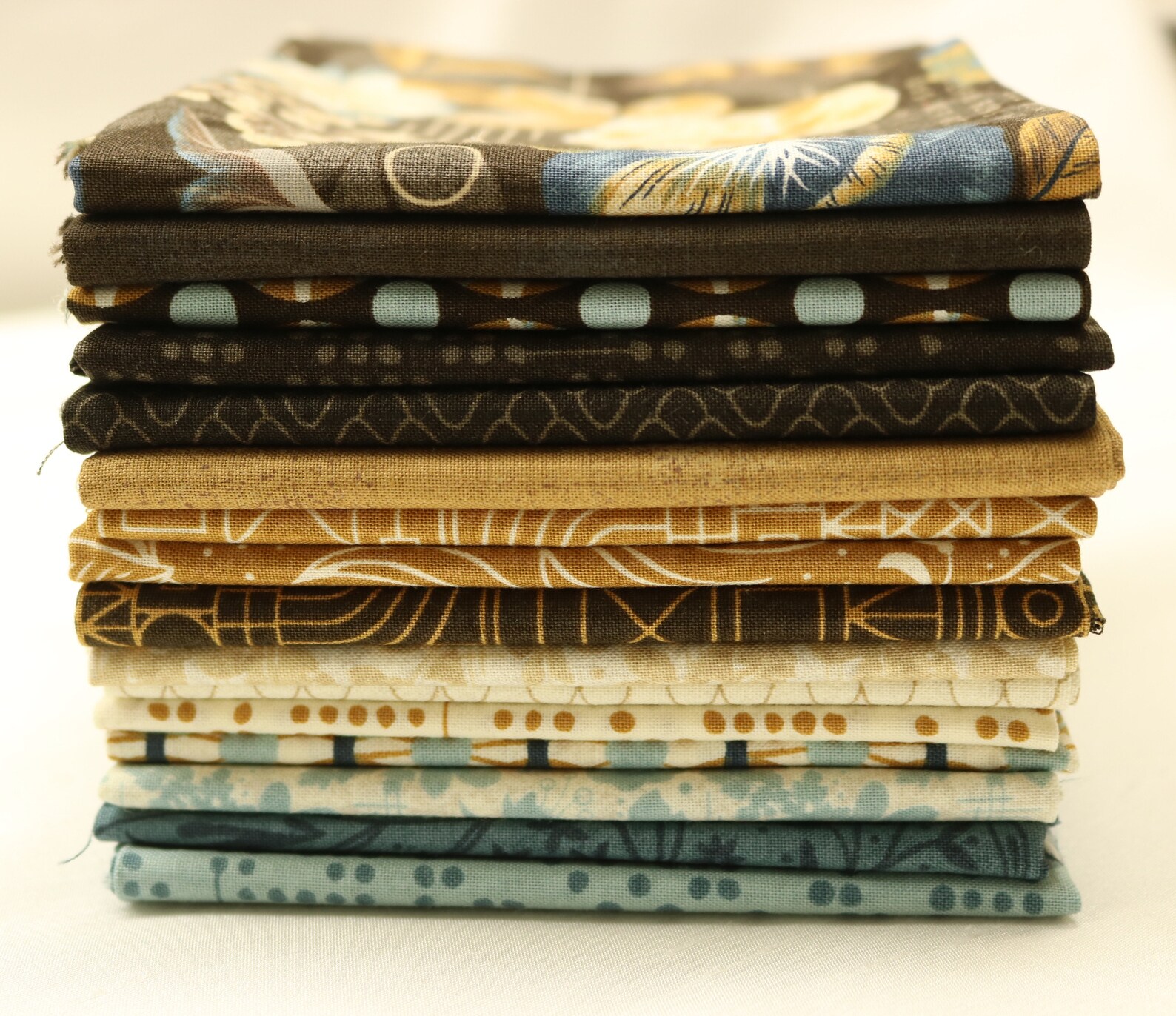 Decorum Fat Quarter Bundle by Basicgrey Moda Fabrics 100% - Etsy