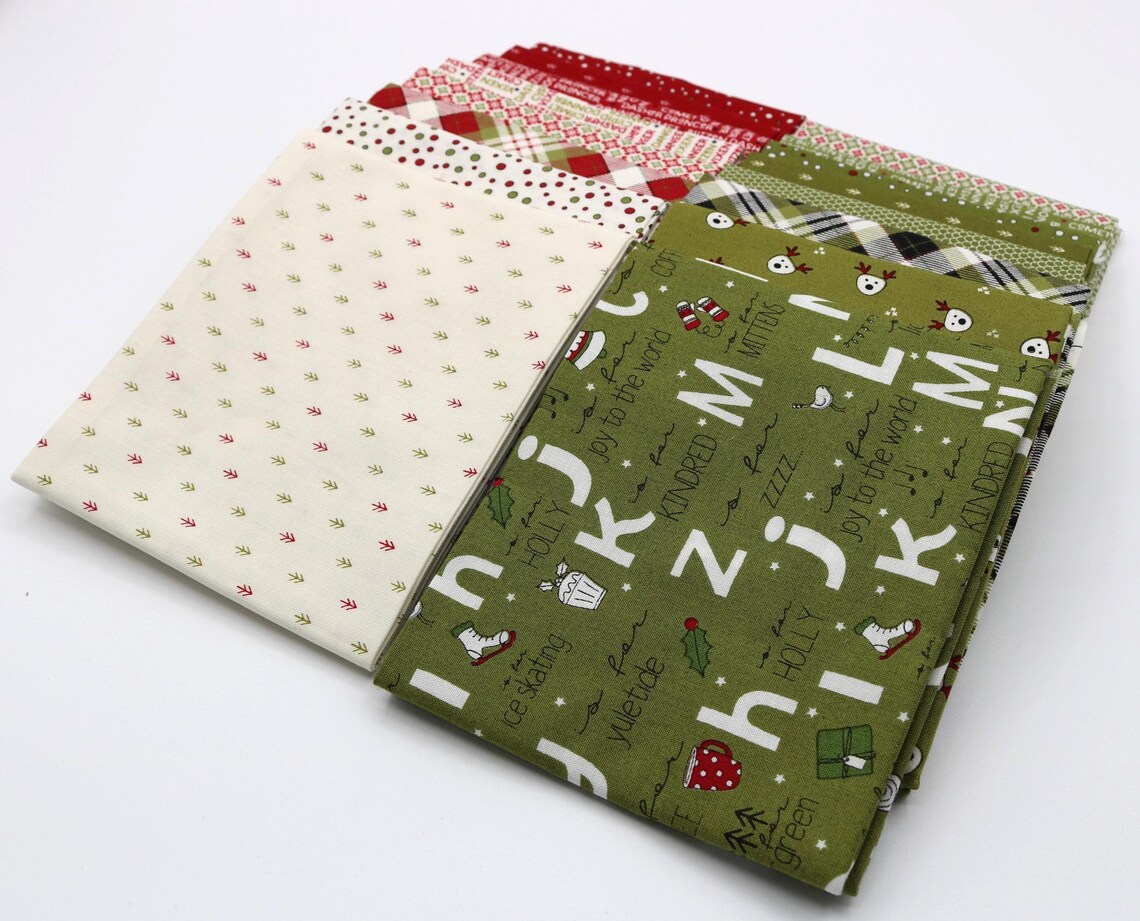 On Dasher by Sweetwater for Moda Fabrics, Fat Quarter Bundle, 100% ...