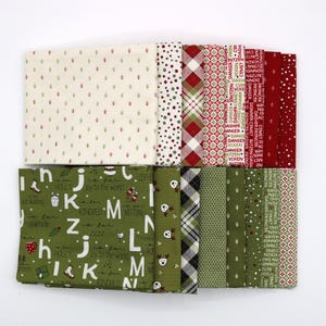 On Dasher by Sweetwater for Moda Fabrics, Fat Quarter Bundle, 100% ...