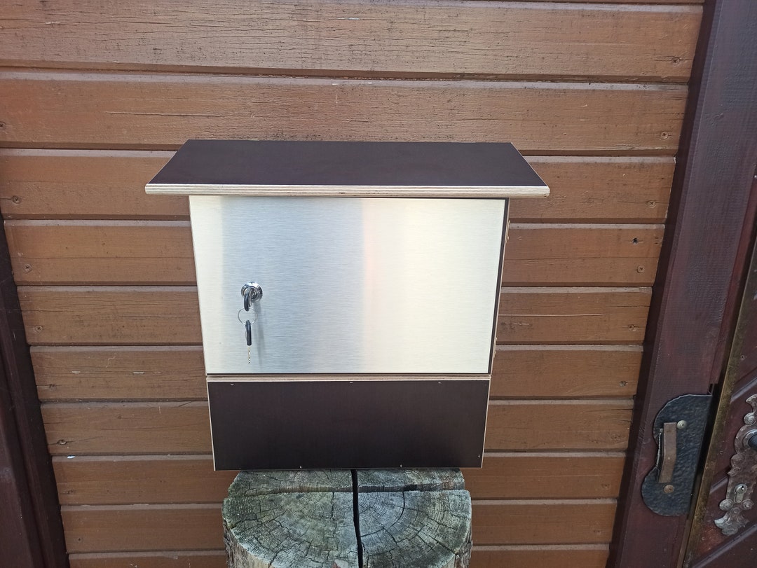 Letterbox, Letterbox Made of Screen Printing Waterproof With Newspaper ...