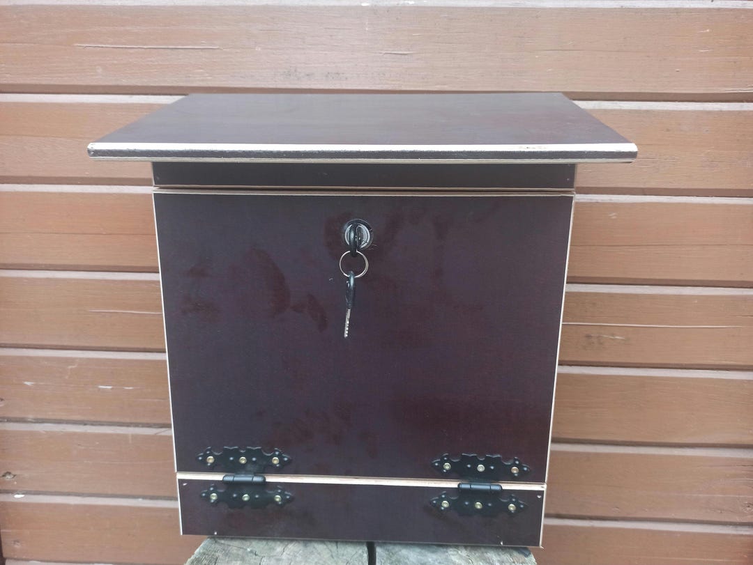Mailbox, Letterbox Made of Screen Printing Waterproof With Newspaper ...