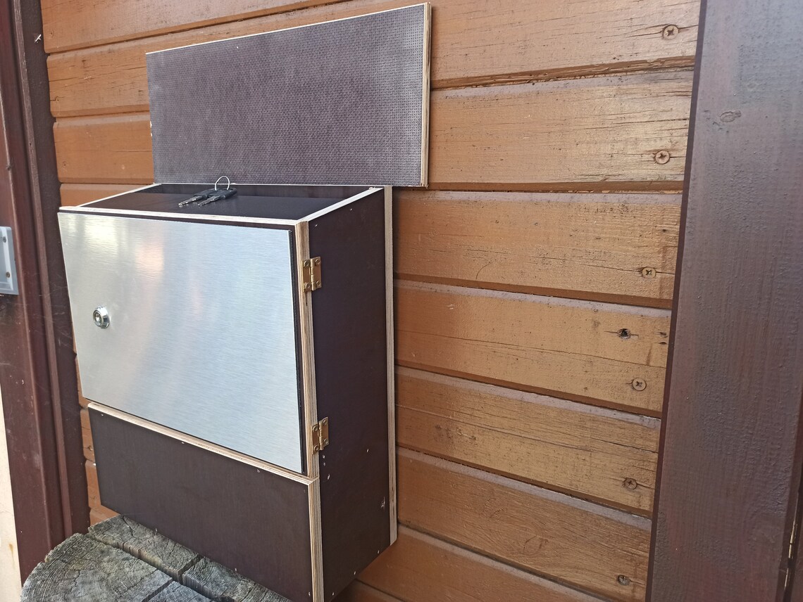 Letterbox, Letterbox Made of Screen Printing Waterproof With Newspaper ...