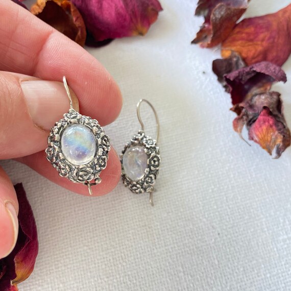 A Sterling Silver Roses Flowers Frame Decorated Earring A - Etsy