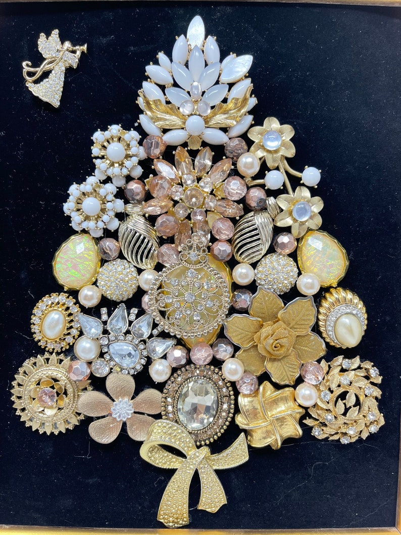 Jeweled Framed Christmas Tree Vintage Jewelry Art Detailed - Etsy