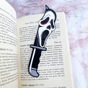 Horror Bookmark, Knife Bookmarks, Laminated, Bookworm Gift, Book Lovers ...