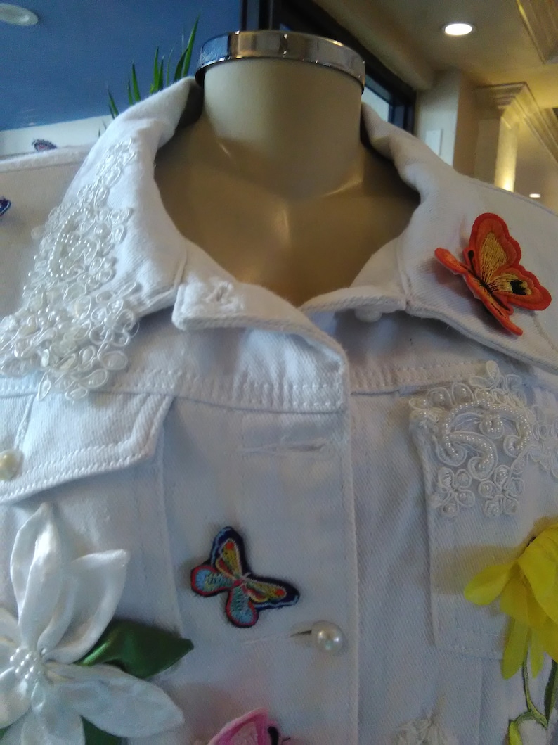 Hand Decorated White Denim Jacket .... " BUTTERFLY World" - Etsy