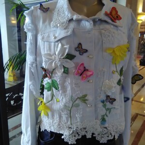 Hand Decorated White Denim Jacket .... " BUTTERFLY World" - Etsy