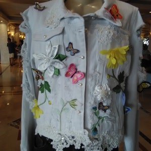 Hand Decorated White Denim Jacket .... " BUTTERFLY World" - Etsy