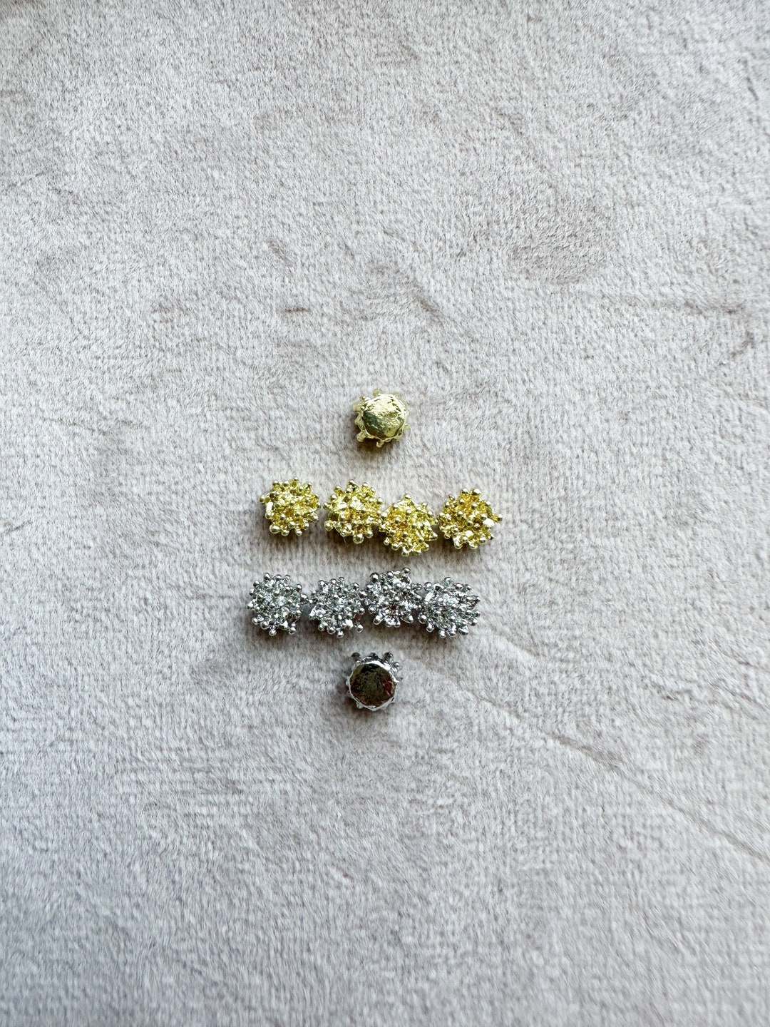 20 Piece Gold Plated Flower Stamen Beads, Flower Base for Jewelry ...
