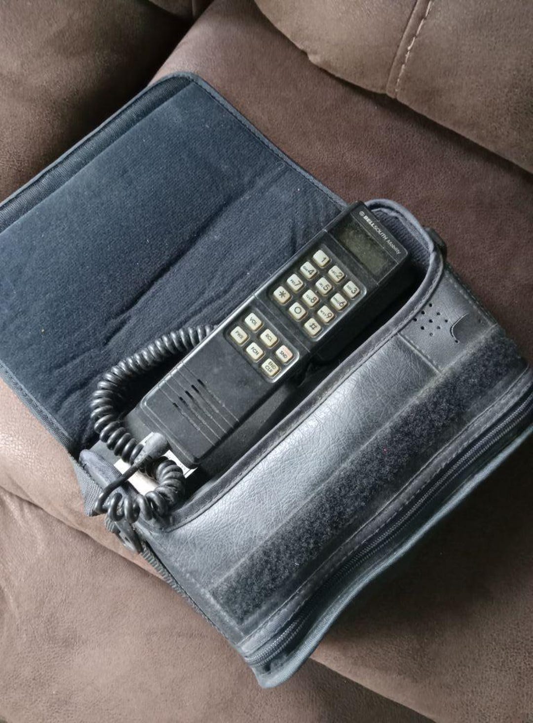 Old Bag Phone, Bell South Mobility Car Phone, Vintage 1980's 1990's ...