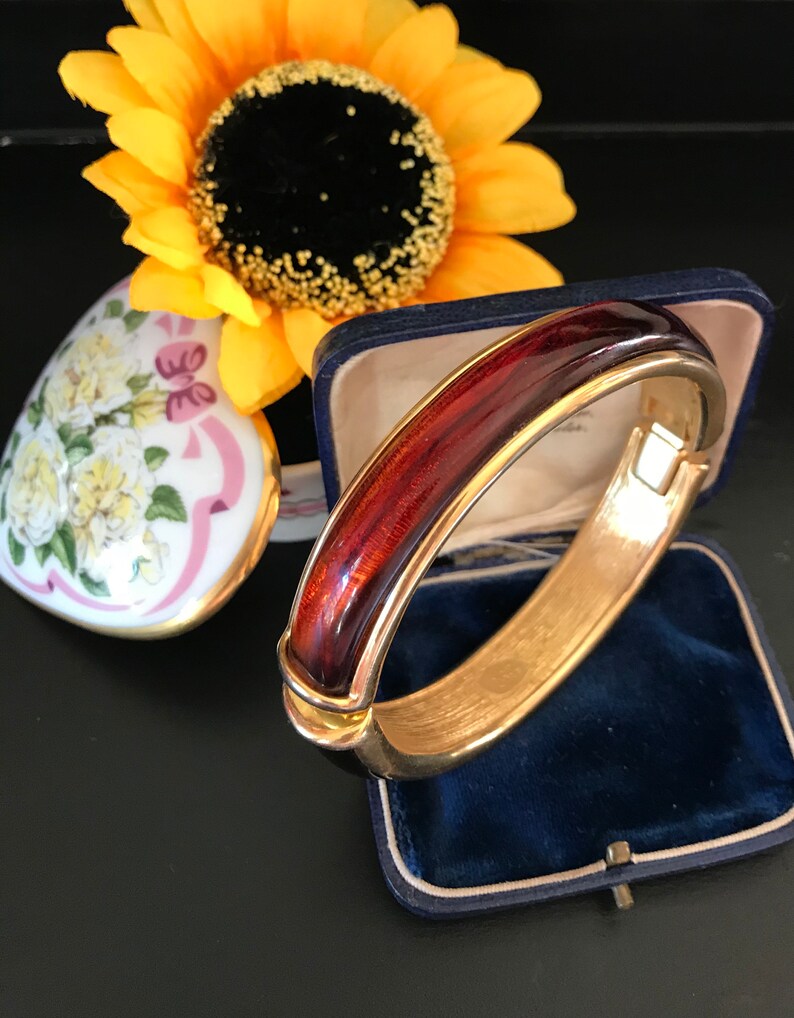Joan Rivers Cuff Bracelet Faux Tortoise Hinged Gold Metal 2 | Etsy