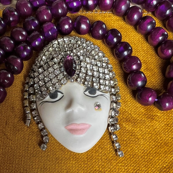 Flapper Girl Brooch - Etsy