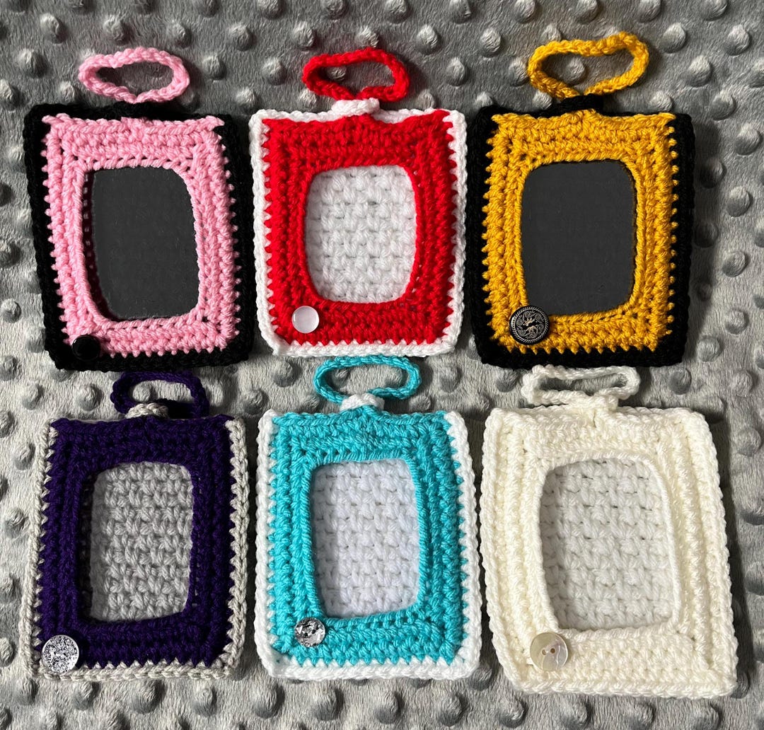 K-pop Crochet PC Holder - Etsy