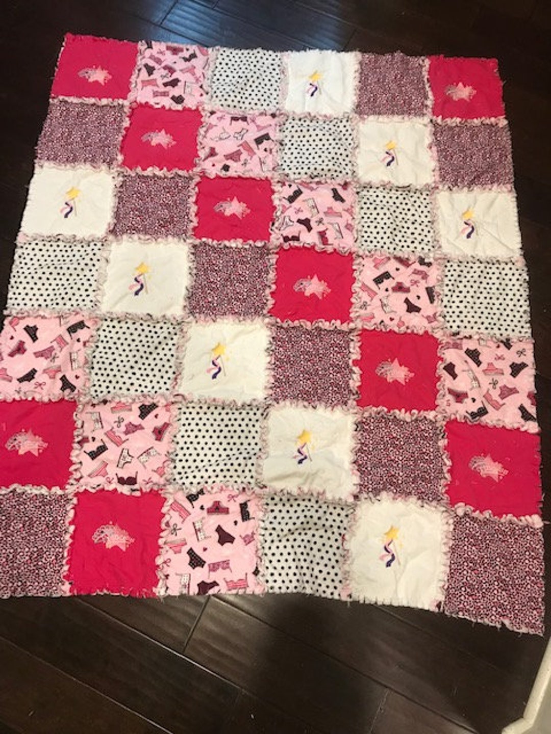 Princess Rag Quilt / Perfect for a Young Girl. - Etsy