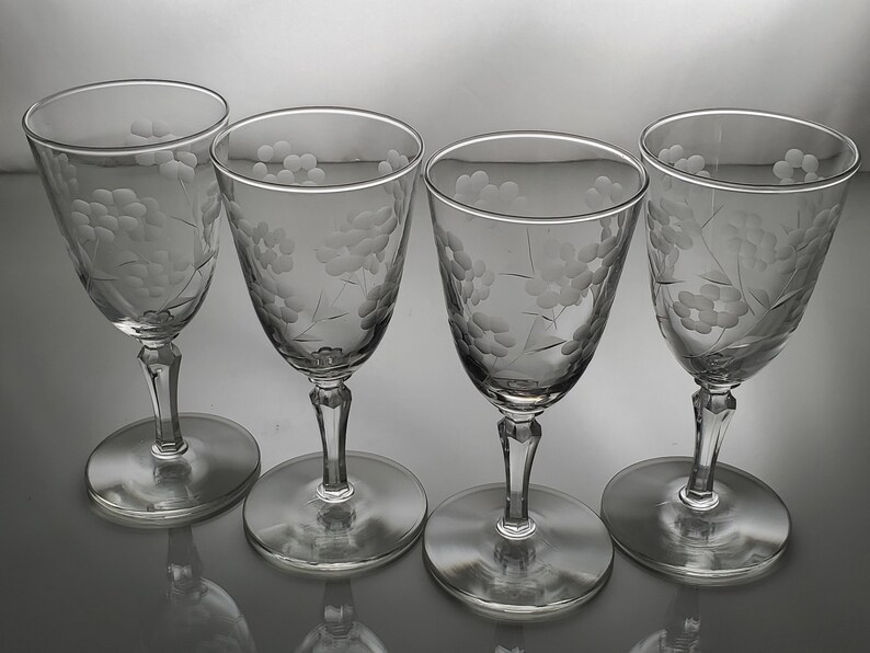 Set of 4/vintage Libbey Embassy Wine Glasses/gray Cut | Etsy