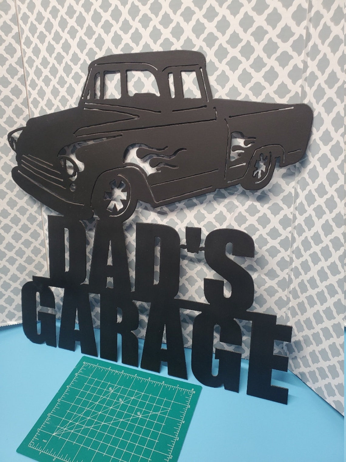 Custom Metal Dad's Garage Sign, Vintage Truck Design - Etsy