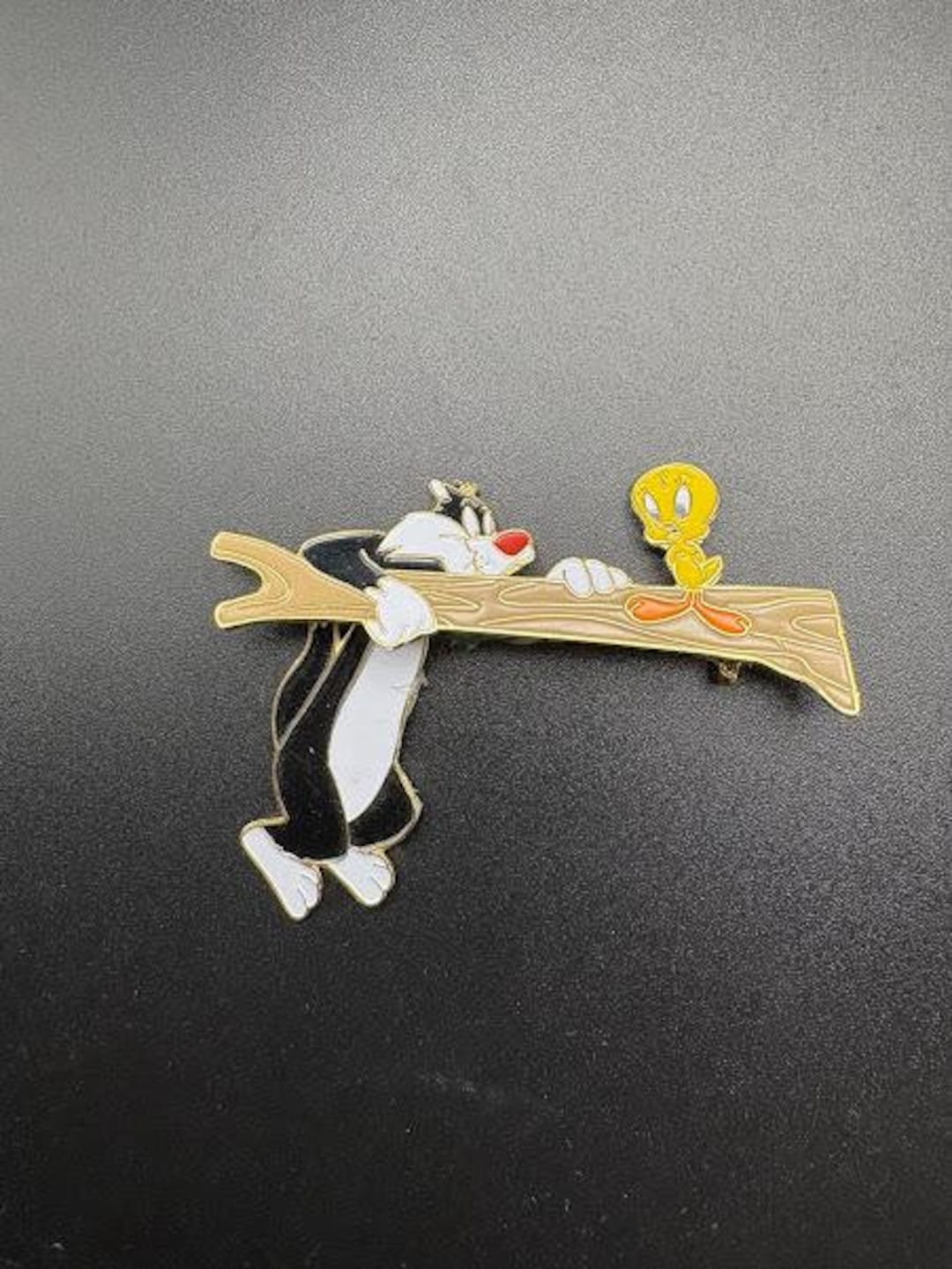Vintage Sylvester the Cat and Tweety Pin Looney Tunes Lapel Pin Warner ...