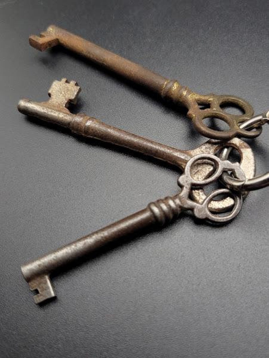 Vintage Set of Skeleton Keys 3 Unique Keys on Key Ring - Etsy