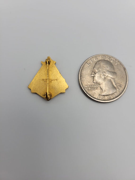 1940s Bowling 200 club vintage enamel pin - Gem