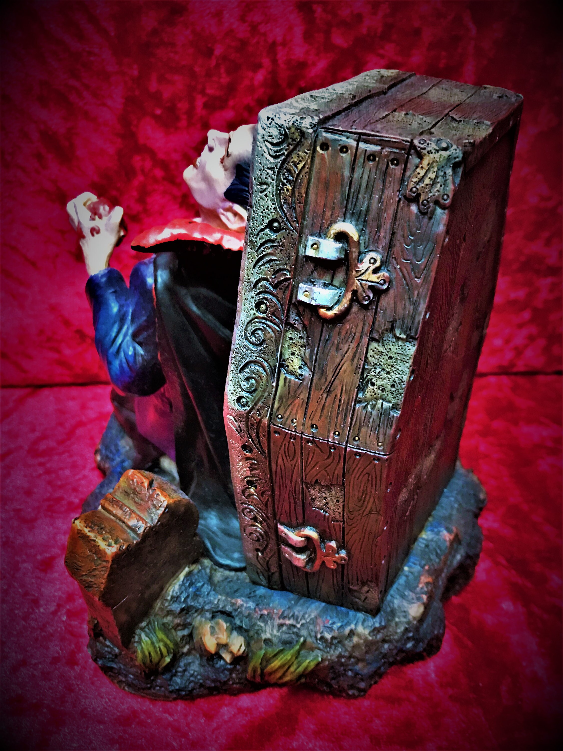 Gothic Decoration Vampire Collector's Figure Gifts - Etsy