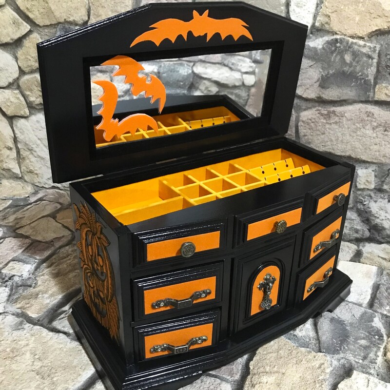 Spooky Jewelry - Etsy