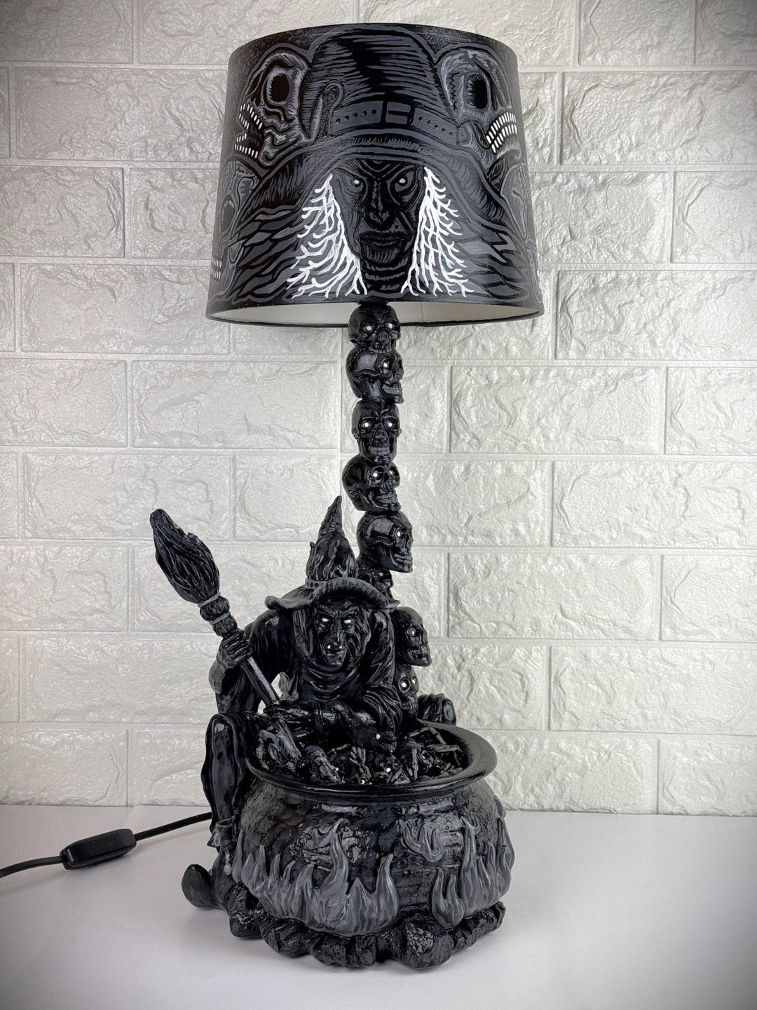 Witch Table Lamp With Skulls and a Unique, Scary-beautiful Design - Etsy