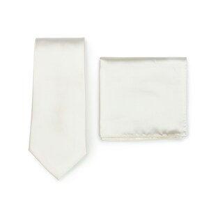 Bow Tie Hanky Set in Cream | Formal Wedding Bow Ties and Pocket Squares ...