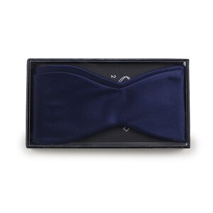Self Tie Bow Tie Navy | Freestyle Bow Tie in Solid Navy | Men's Self Tied Bow Tie in Navy With ...