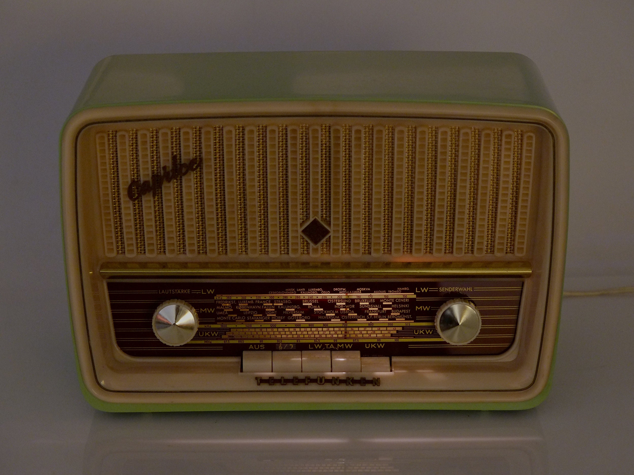 Telefunken Caprice Tube Radio: 1950s Green Cabinet With Bluetooth - Etsy