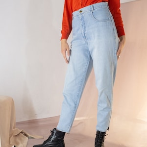 Vintage Light Blue Loose Fit Denim Balloon Mom Jeans With Floral