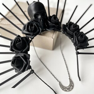 Evil Queen Crown, Gothic Crown With Black Flowers, Requiem Headwear ...