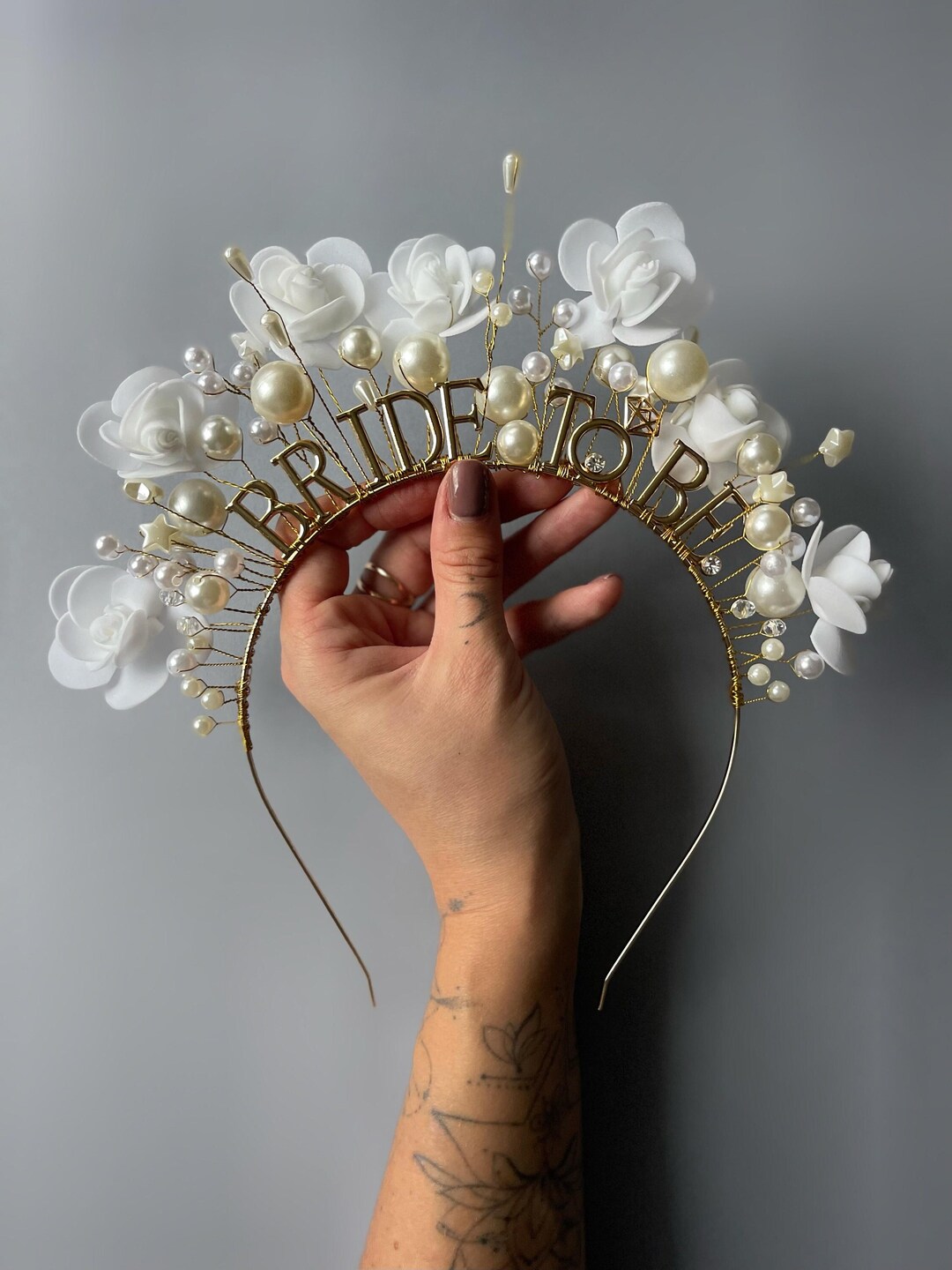 Bride to Be Crown, Gold Hen Party Headband for Bachelorette Party ...